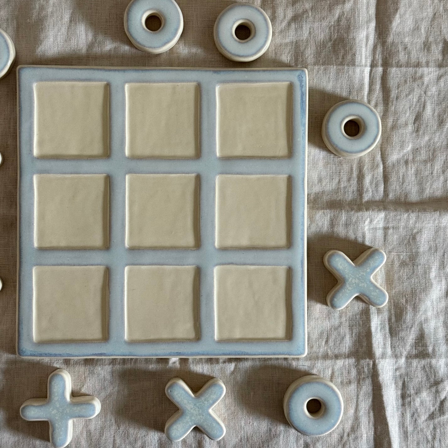 X’s and O’s Ceramic Game Set | Mine Burgess Ceramics